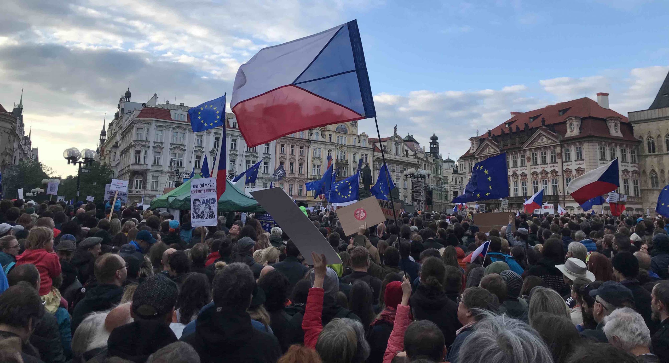Languages | Columbia LRC